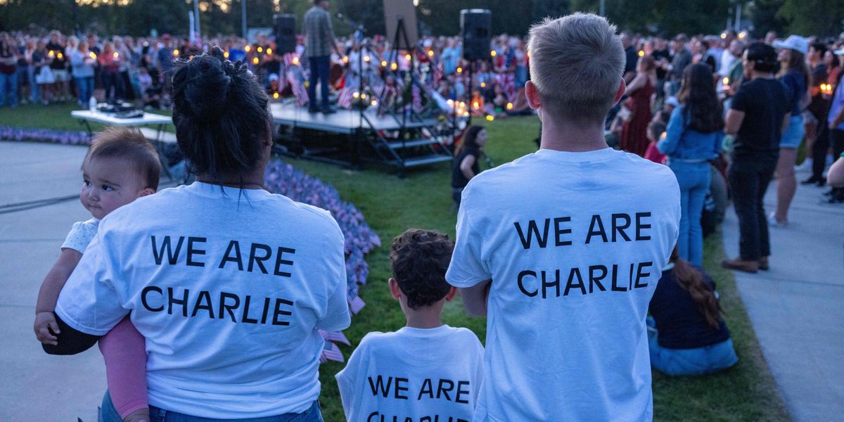 Rylieex porn made it to outcall location and was met when I