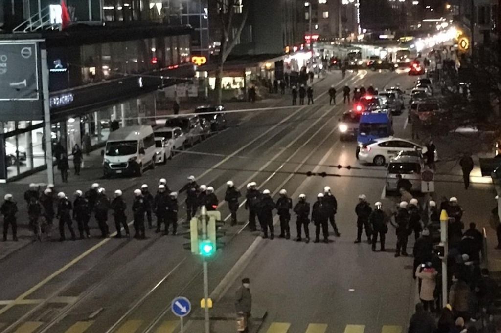 Napoli-Hooligans drohen FCZ-Fans | Tages-Anzeiger