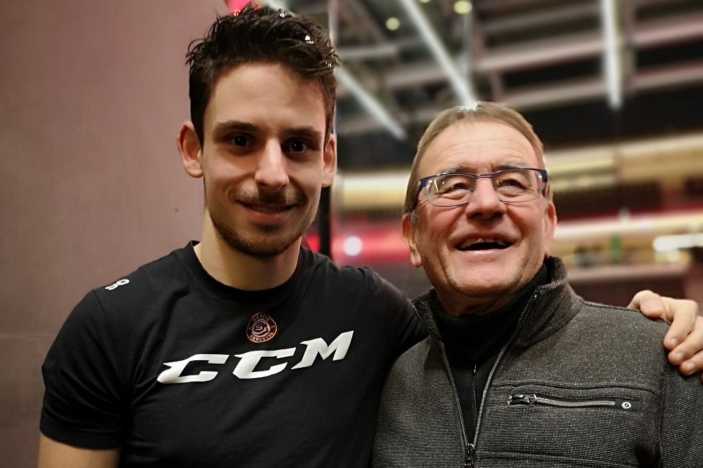 Noah Rod a retrouvé son prof à Malley: c'est un fan du LHC! | Tribune ...