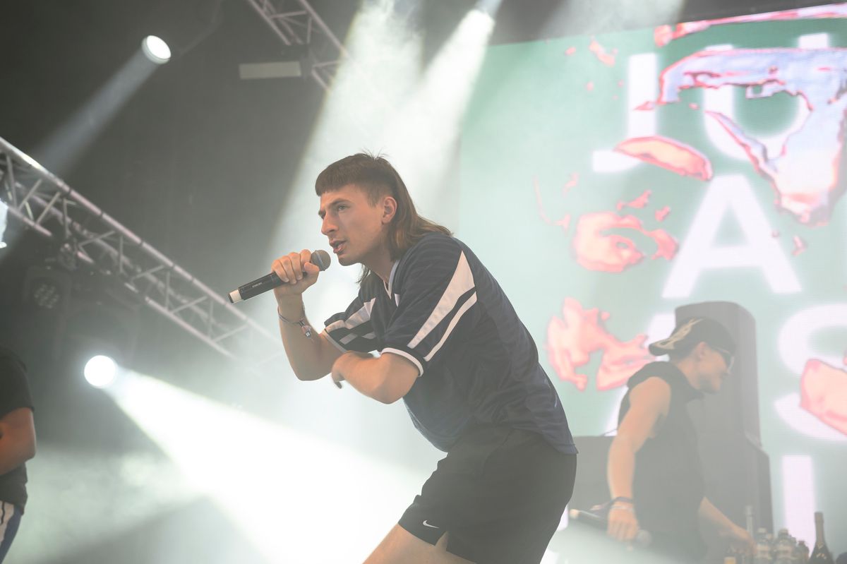 Vokuhila-Rapper Jule X: Der Unfassbare | Der Bund