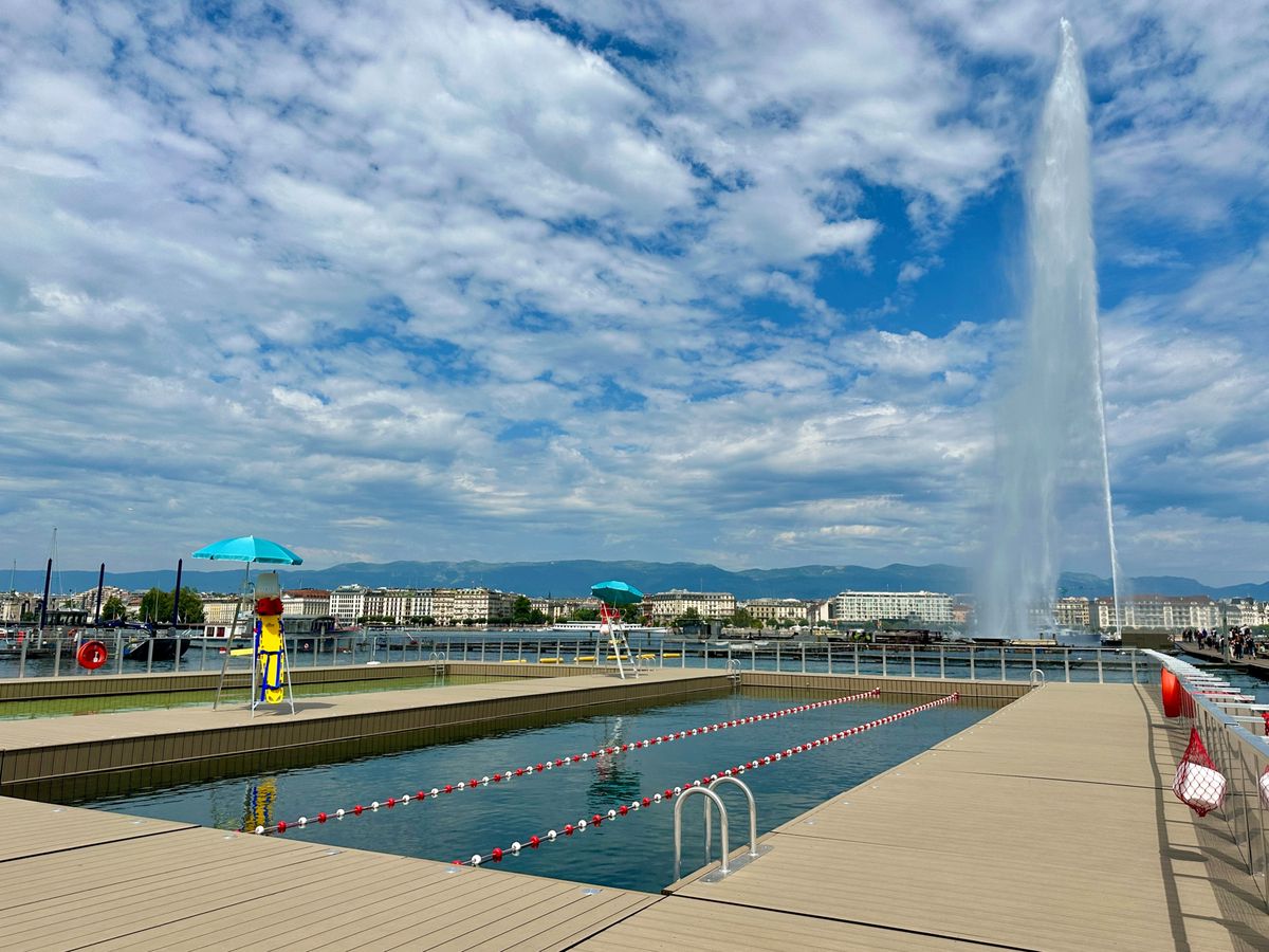 Genève: des piscines lacustres inaugurées face au jet d’eau | Tribune ...