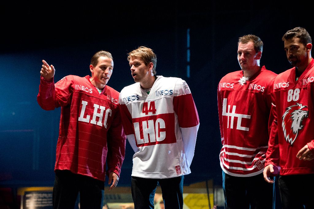 Le LHC rencontre ses fans et dévoile ses nouveaux maillots | 24 heures
