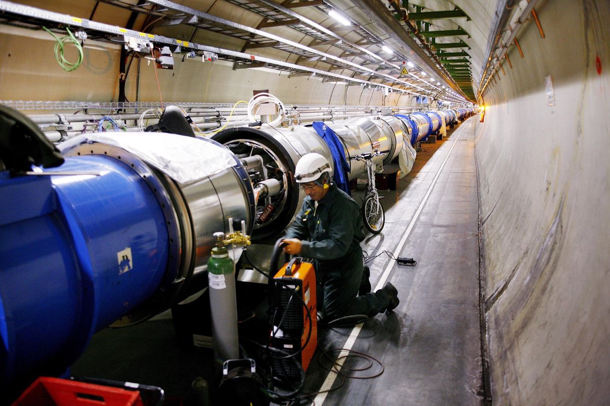 Sciences: Le projet fou d’un accélérateur de particules de 91 km sous ...