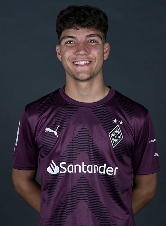 Football luxembourgeois: Ils ont entre 16 et 18 ans: des petits ...