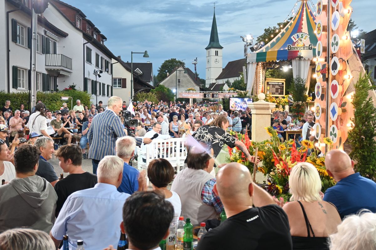 «Donnschtig-Jass»: Therwil feiert das Jassen, Baselbieter Helden und ...