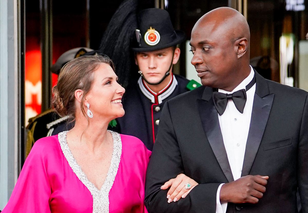 Norvège: La princesse Märtha Louise se marie avec son chaman | Tribune ...