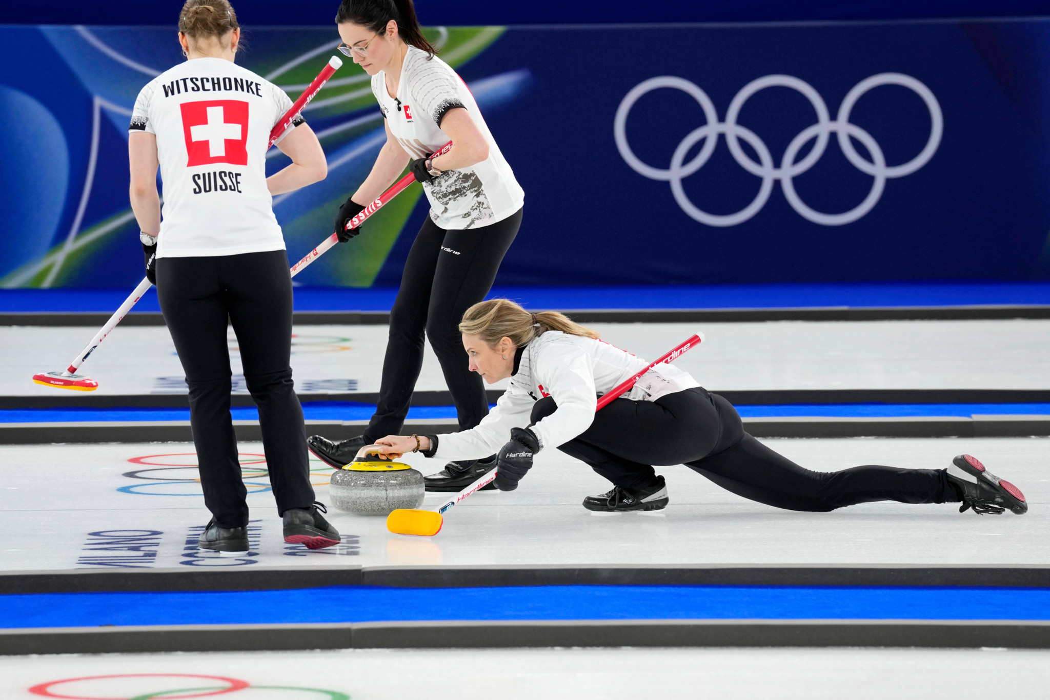 Olympia 2026: Schweizer Curler mit achtem Sieg im achten Spiel