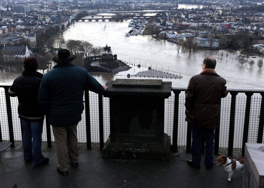 Hochwasser-Alarm am Deutschen Eck | Berner Zeitung