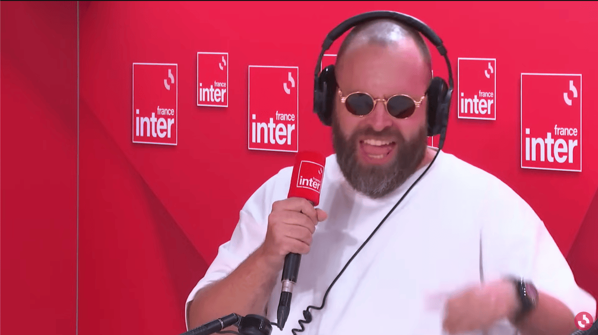 Humoriste à succès: Yann Marguet tombe le bonnet mais ne perd pas la ...