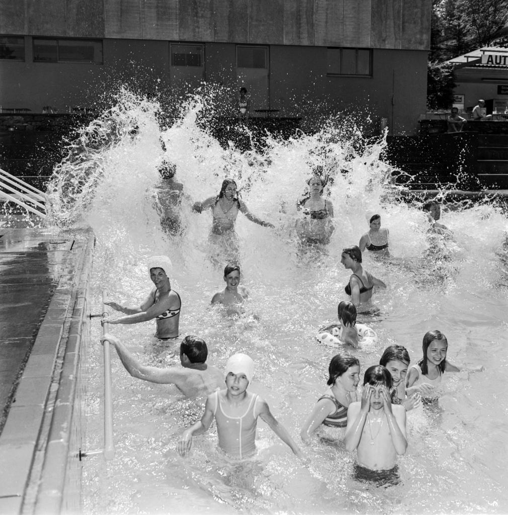Legendäre Zürcher Attraktion – Dolder-Bad soll wieder Wellen werfen ...
