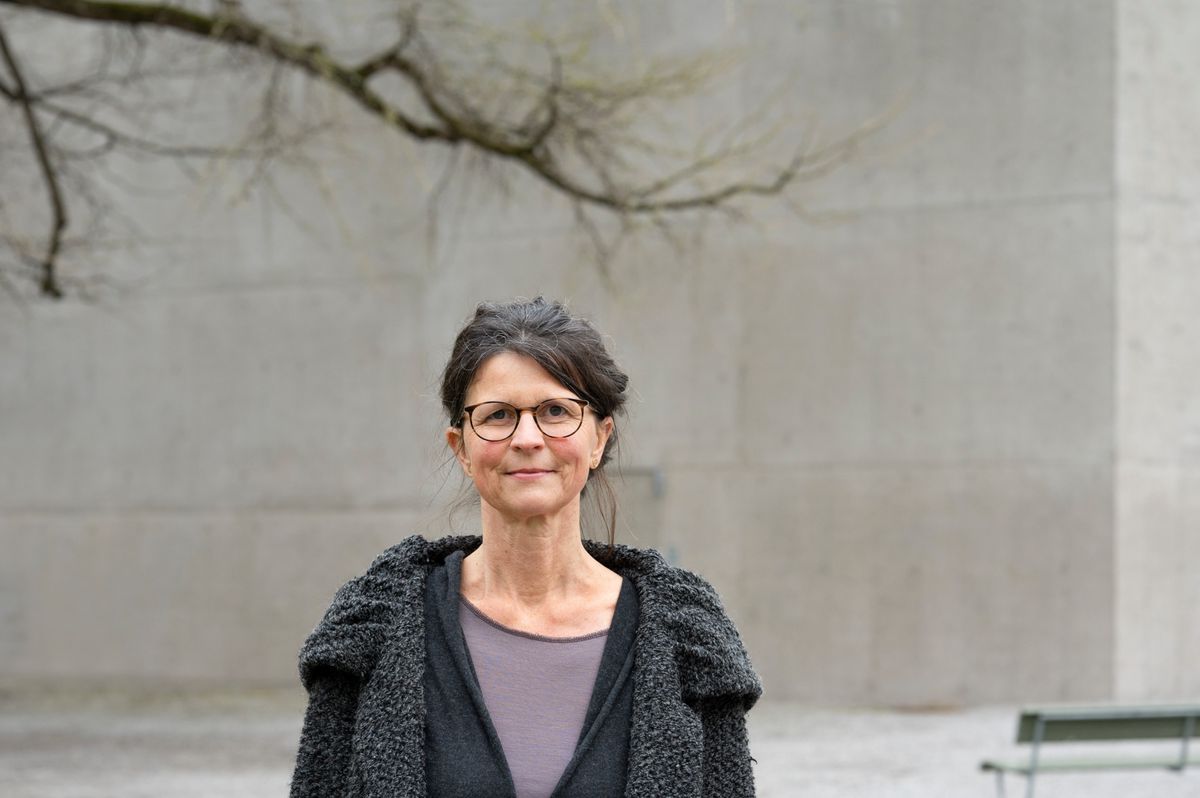 Literatur aus Basel: Edith Gartmann weckt zarte, tiefe Gefühle | Basler ...