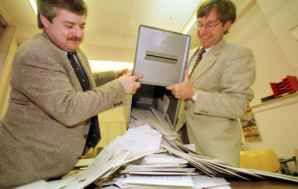 Anniversaire politique: Vingt ans après, la nouvelle Constitution ...