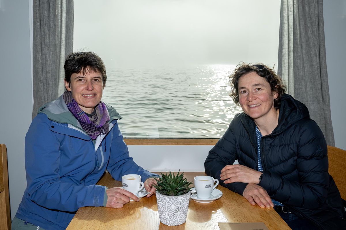 Spiezerli auf dem Thunersee: Dampfschiff-Comeback begeistert Fans ...