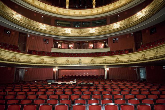 Bernburger finanzieren drei Extras im Stadttheater Bern | Der Bund