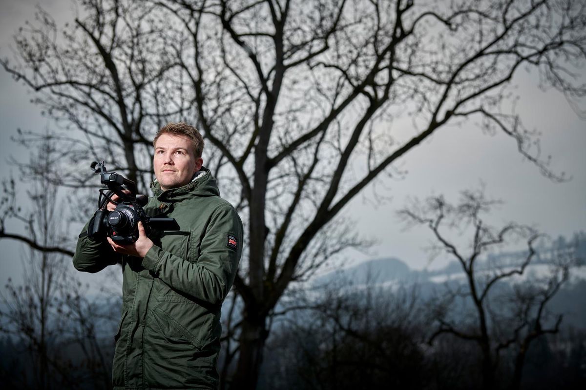 Berner Dokfilmer Jan Baumgartner: Er ist dabei, wenn Knochen aus Massen ...