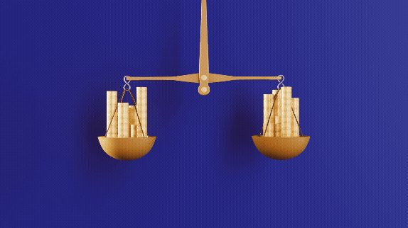 Asiancat83 leaks on to her room, she lays down towels on