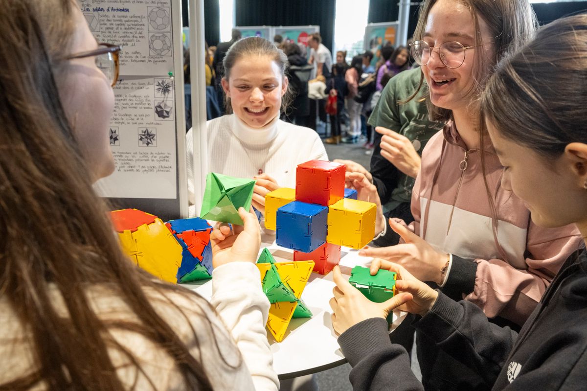 Sport cérébral: Les mathématiques se démocratisent à l’EPFL | 24 heures