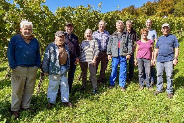 Wümmet für den Schaumwein zum Dorffest | Zürcher Unterländer
