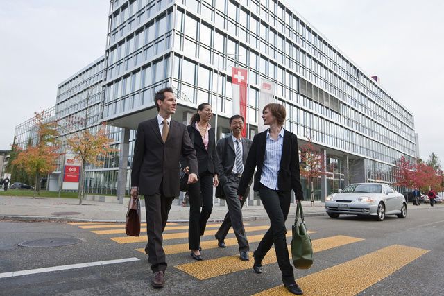 Placement de personnel – Adecco est en pleine forme au premier ...