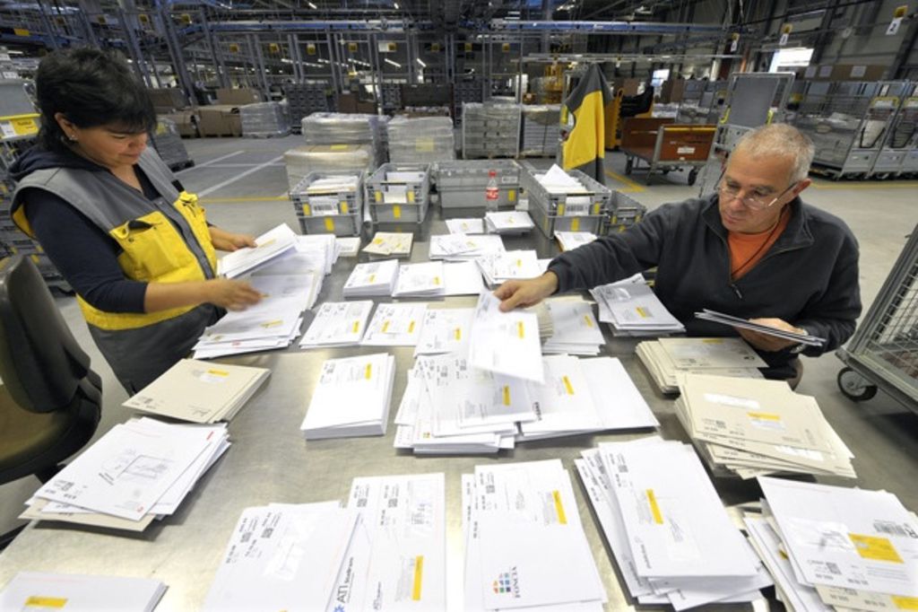 Suisse – La Poste a traité un nombre record de colis en 2019 | Tribune ...