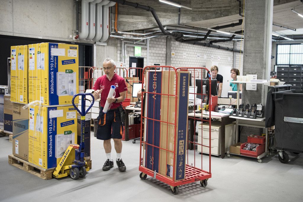 Interdiscount und Microspot verschmelzen: Fusioniert Coop nun auch Fust und Nettoshop? | Der Bund