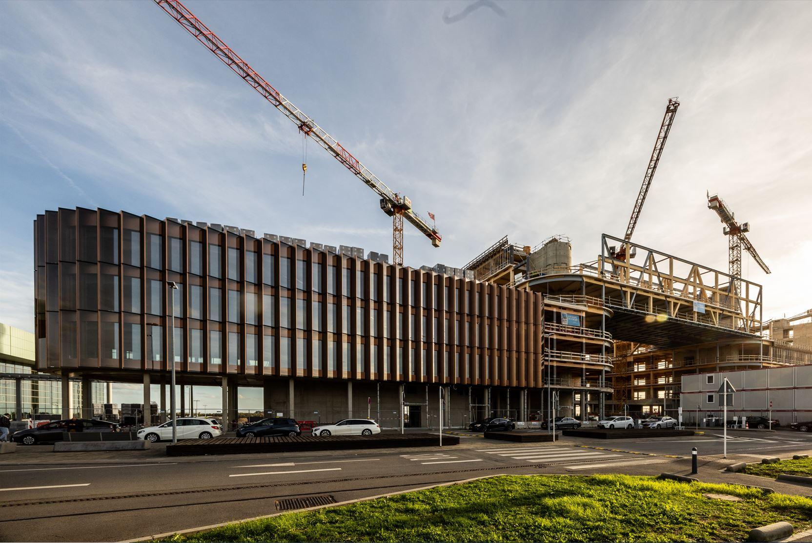 Aéroport de Luxembourg: Un hôtel Moxy au pied des pistes du Findel - L ...