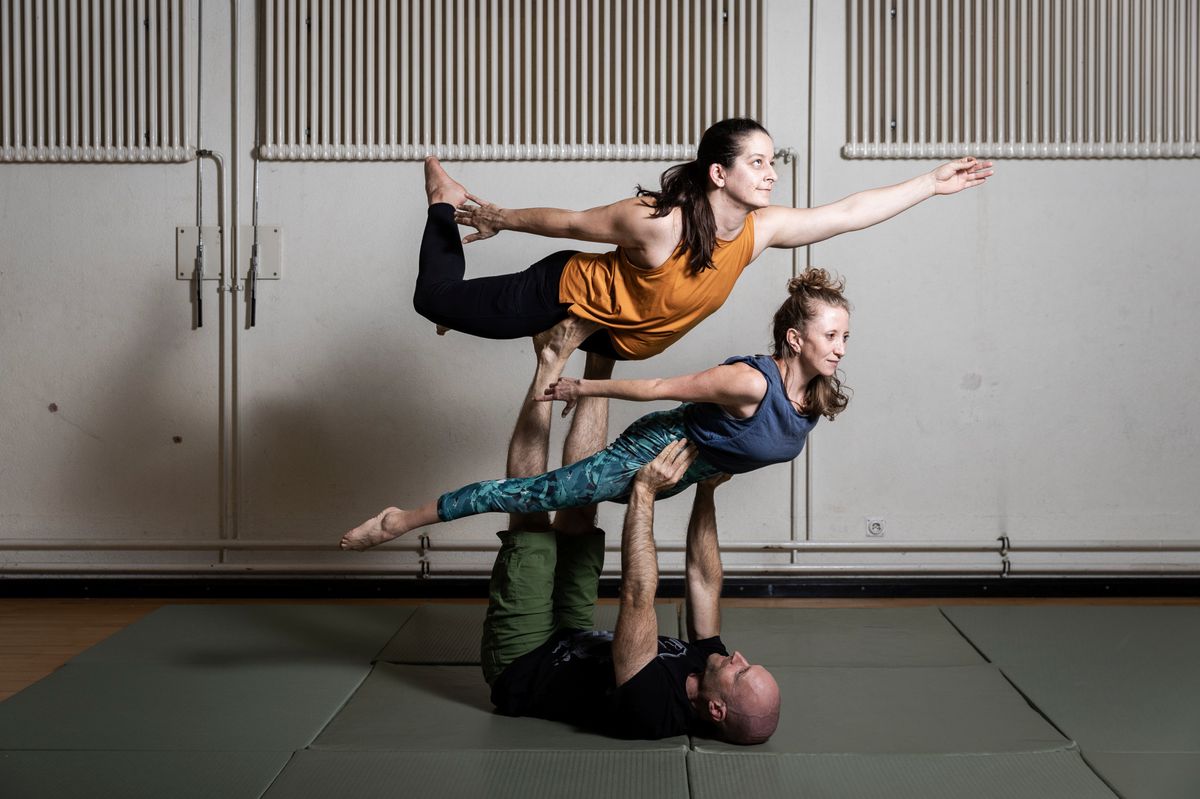 Mermaiding, Roundnet, Acro Yoga: Seltene Sportarten in Bern | Thuner ...