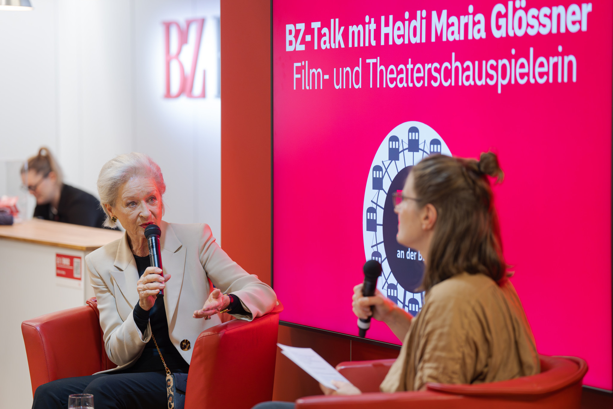 BEA BZ-Talk: Schauspielerin Heidi Maria Glössner im Interview | Berner Zeitung
