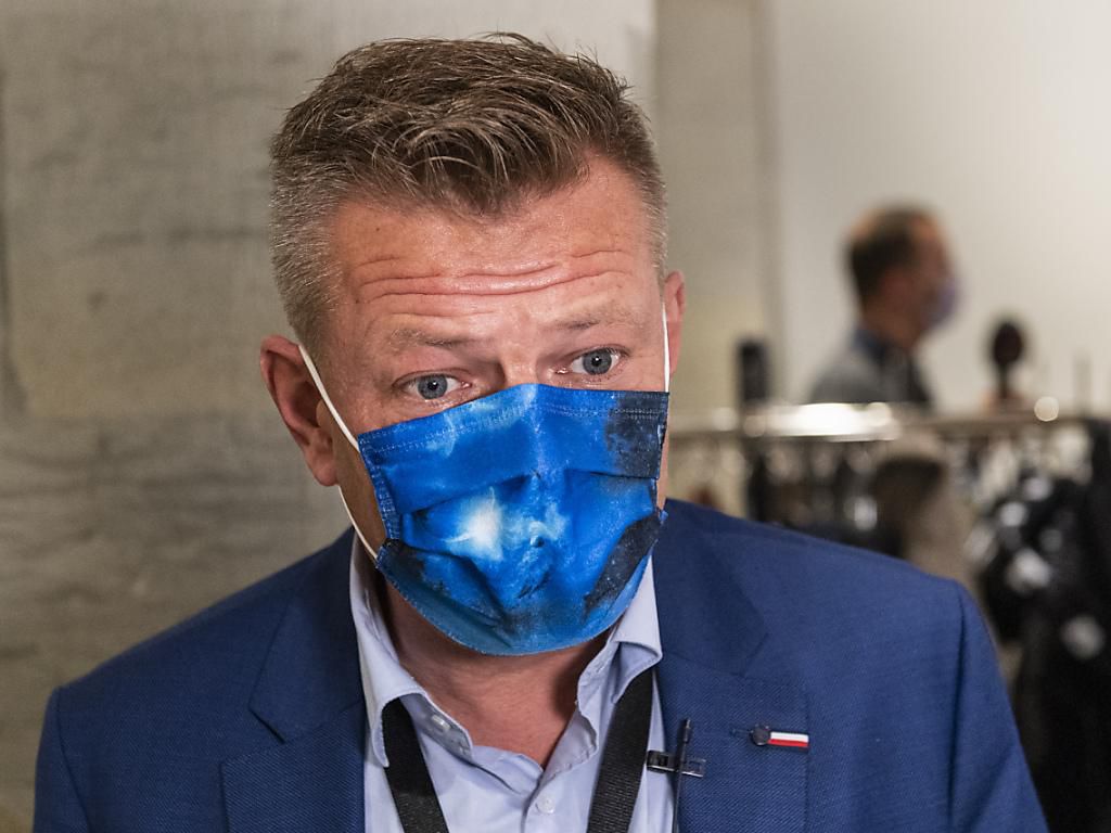 Wahl in den Berner Regierungsrat - Gemeinderat Nause auf Dreier ...