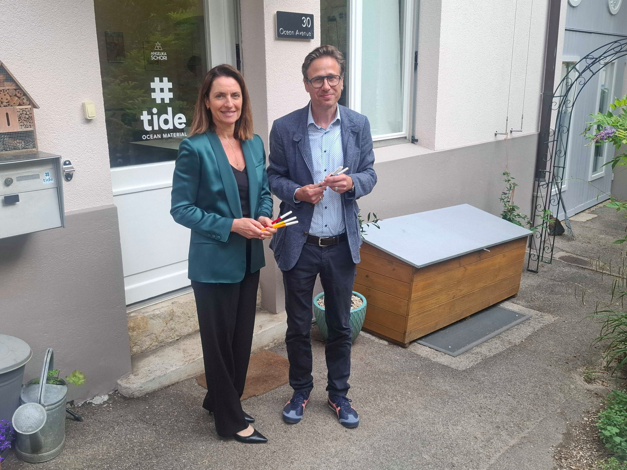 Caran d’Ache produziert künftig Stifte aus Recycling-Plastik