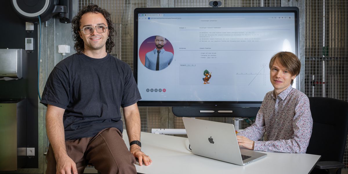 Elisa esposito onlyfans photo pics are edited to make her