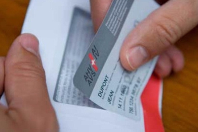 Le numéro AVS servira pour l'échange de données | 24 heures