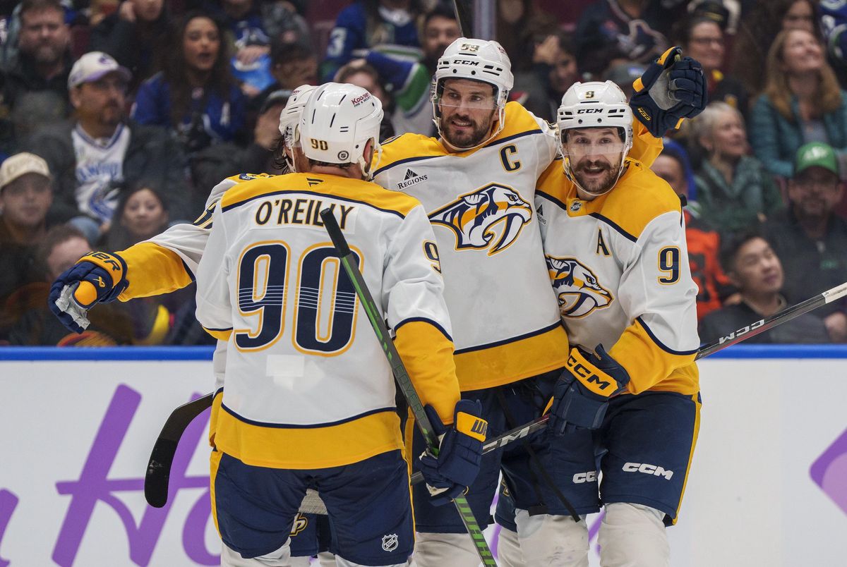 Roman Josi in der NHL: Nashville-Captain mit 700. Skorerpunkt | Tages ...