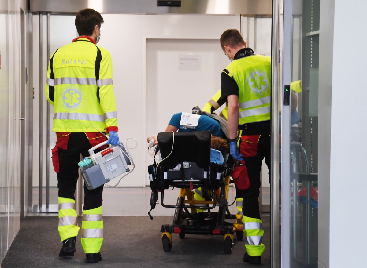 Rettungsdienst in Winterthur: Der Schweiz fehlen Sanitäter – das macht ...