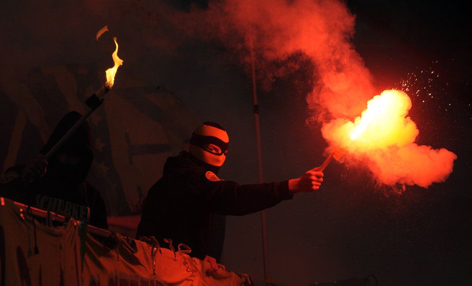 Jugendlicher an YB-Match von Pyro schwer verletzt | Berner Zeitung