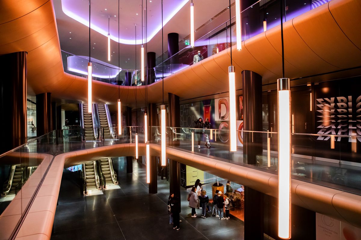 Un géant du cinéma attendu à Confédération Centre en 2025 | Tribune de ...