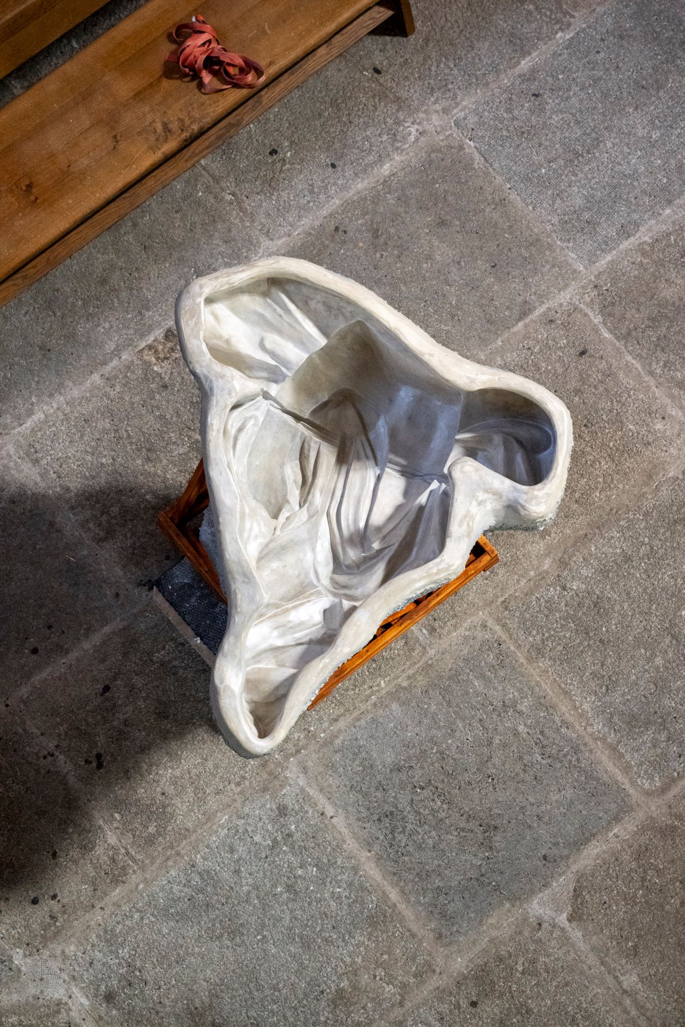 Art et sacré à Lausanne: À Saint-François, deux artistes nous ...