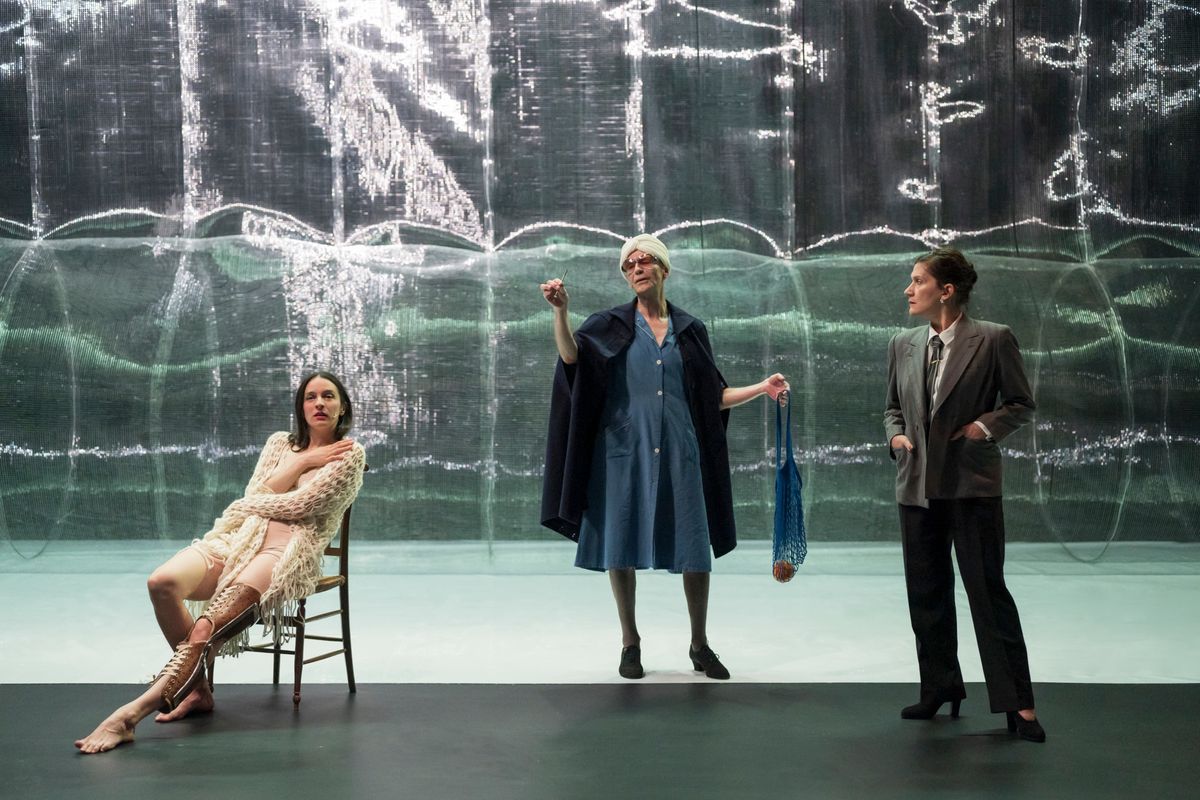 La Bâtie – Festival de Genève: «Il faudrait qu’on se lâche la grappe ...