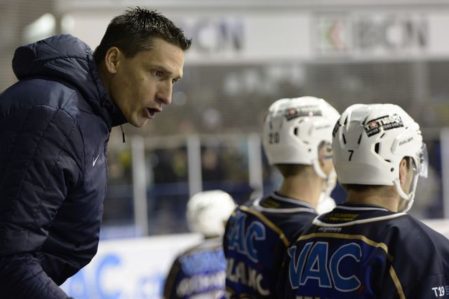 Reinhards Kampf an zwei Fronten | Berner Zeitung