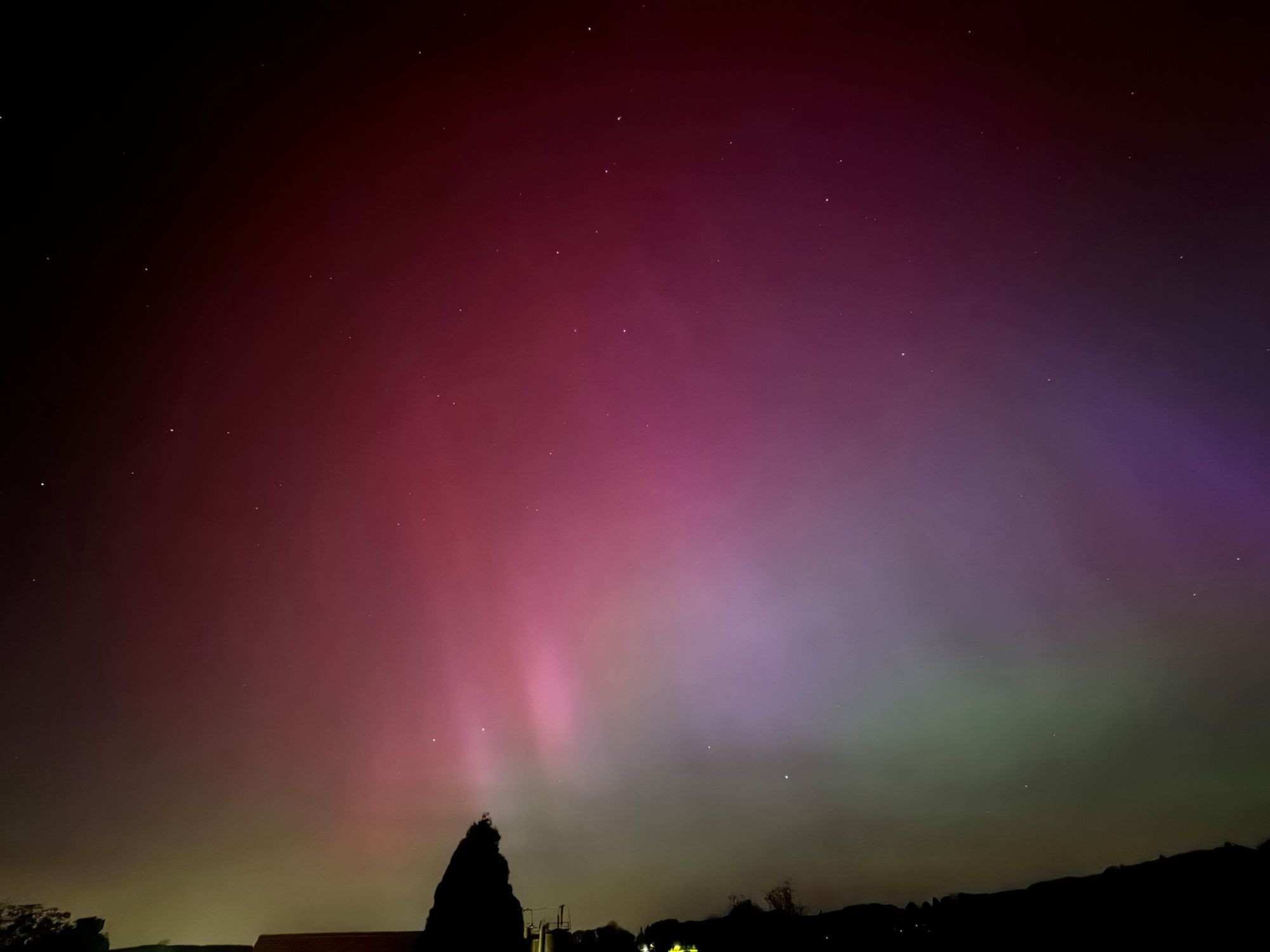 Polarlichter Schweiz: Bilder des Sonnensturms über Zürich | Tages-Anzeiger