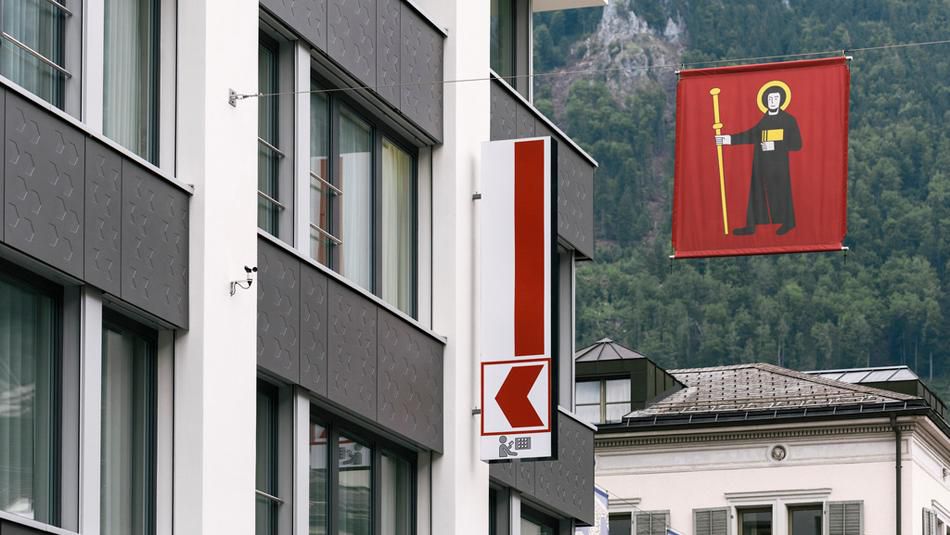 Glarner Kantonalbank gibt Robo Advisor auf | Finanz und Wirtschaft