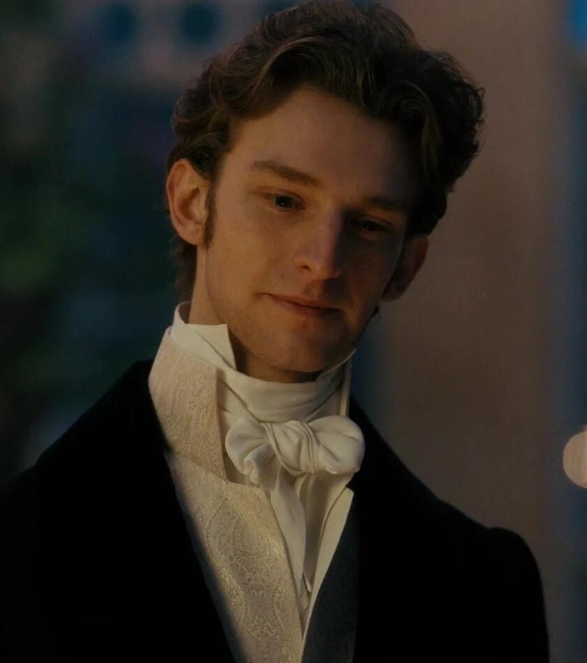 Le petit-cousin du Grand-Duc Henri incarne Louis XVI sur «Canal+» - L ...