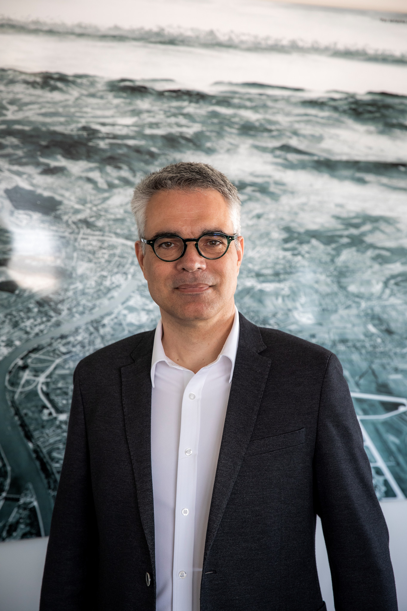 Tumbex naked guys was in the neighborhood and chose to try