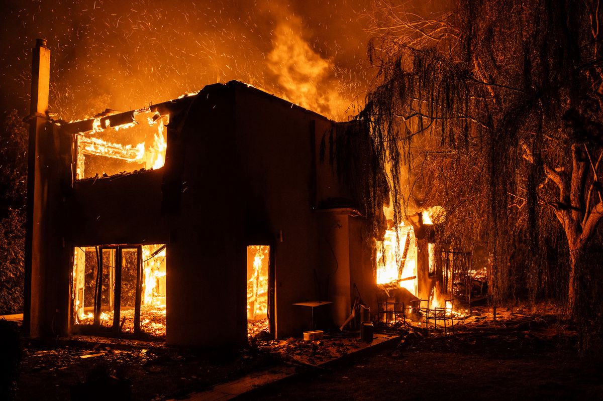 Feux de forêts: La Grèce touchée par des incendies, la ville de ...