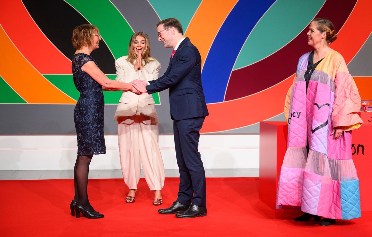 ESC 2025 Basel: Malmö übergibt den Eurovision Song Contest | Der Bund