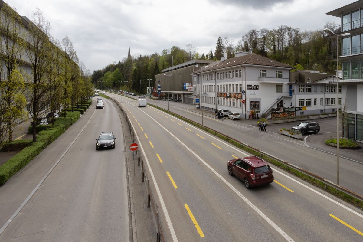 Verkehrsachse in Adliswil: Die Sihltalstrasse erhält einen Kreisel und Tempo 50 | Zürichsee-Zeitung
