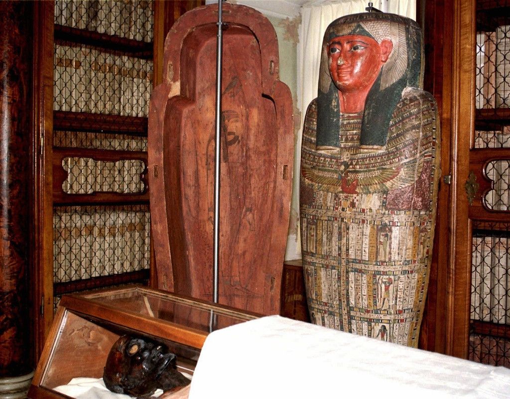 Streit um Schepenese: Die berühmteste Mumie der Schweiz bleibt in St ...