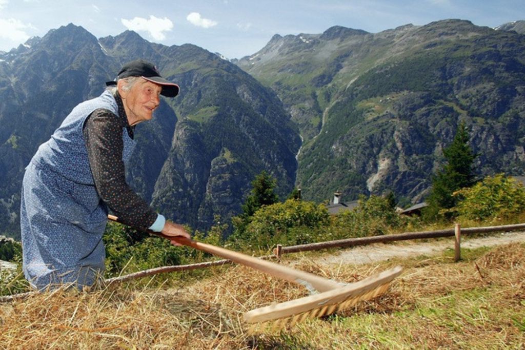 Le sort des paysannes interpelle à Berne | Tribune de Genève
