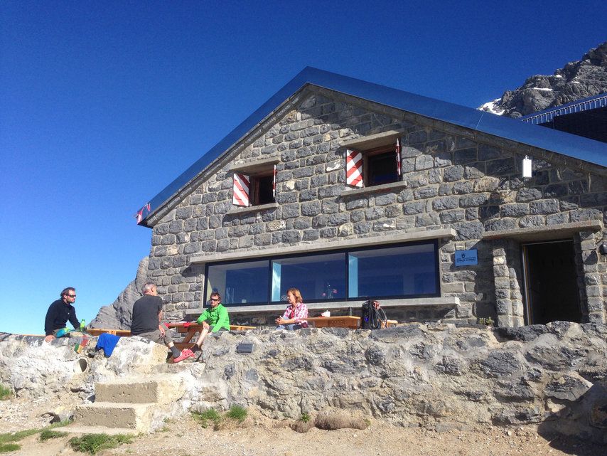 La cabane Rambert est entrée dans le XXIe siècle | 24 heures