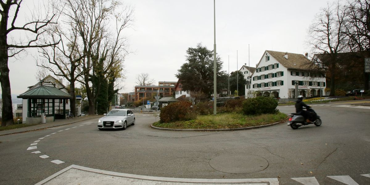 Zollikon: Bald startet die Sanierung des Dufourplatz-Kreisels